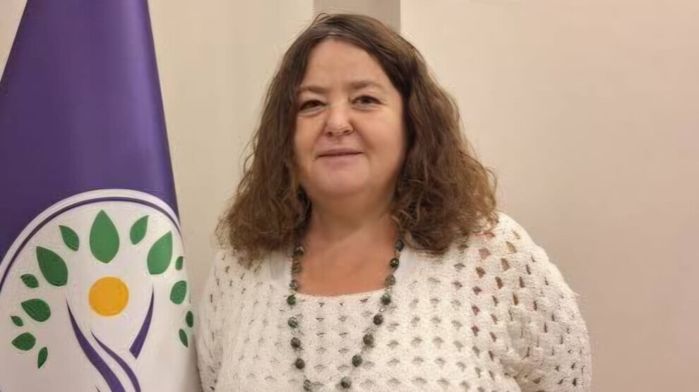 Ji ber gotina ‘Kurdistanê’ ceza li endama DEM Partiyê hate birîn – Stêrk TV